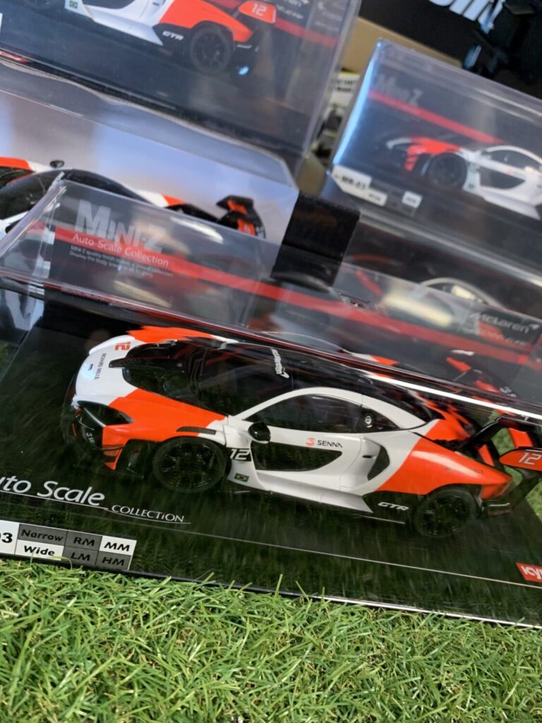 Kyosho Mini-Z RWD McLaren Senna GTR White-Red (W-MM/KT531P) 32340WR