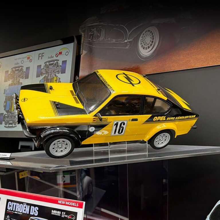Tamiya Opel Kadett GT/E Rallye MB-01 1/10 Kit 58729